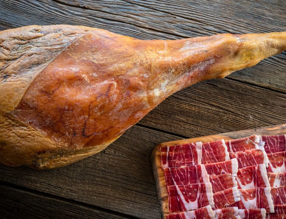 Razones por las que regalar una pata de jamón